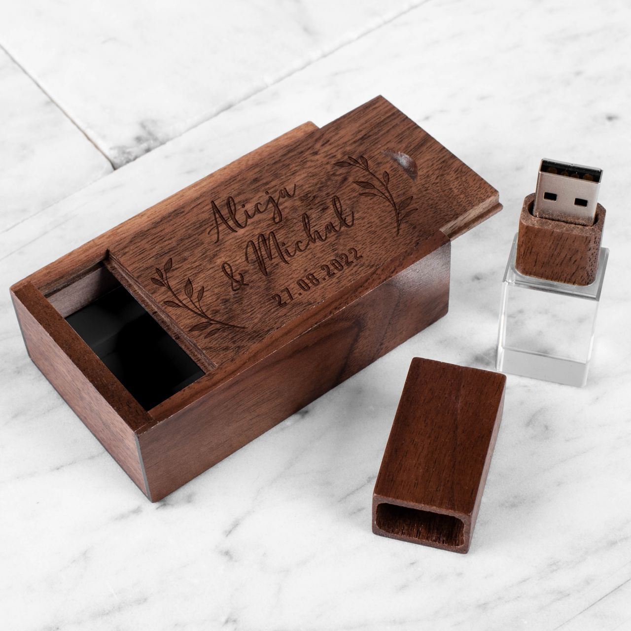 Grawerowany PENDRIVE ŚLUBNY